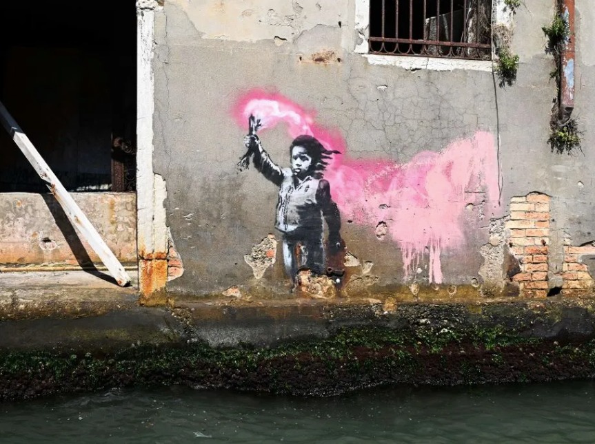 Banksy’s Identity Finally Revealed in Lost BBC Interview - Investable ...
